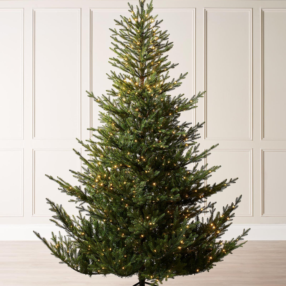 Pre-Lit Douglas Fir Christmas Tree, 7 ft – We R Christmas