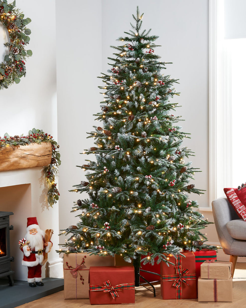 Pre-Lit Snow Flocked Norwegian Spruce Christmas Tree, 6 ft – We R Christmas