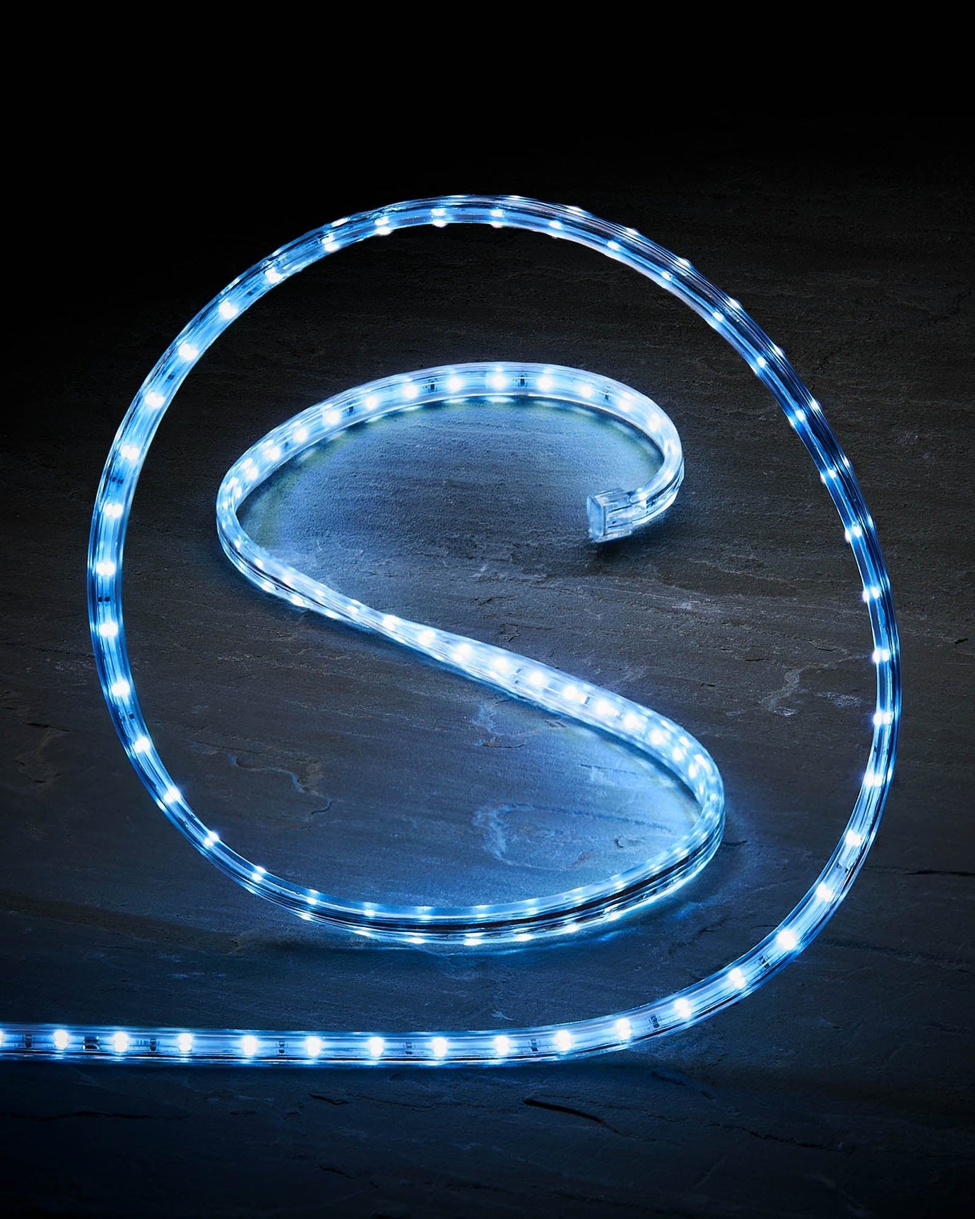 Pro Series Connectable Strip Light, Made to Measure, White – We R Christmas