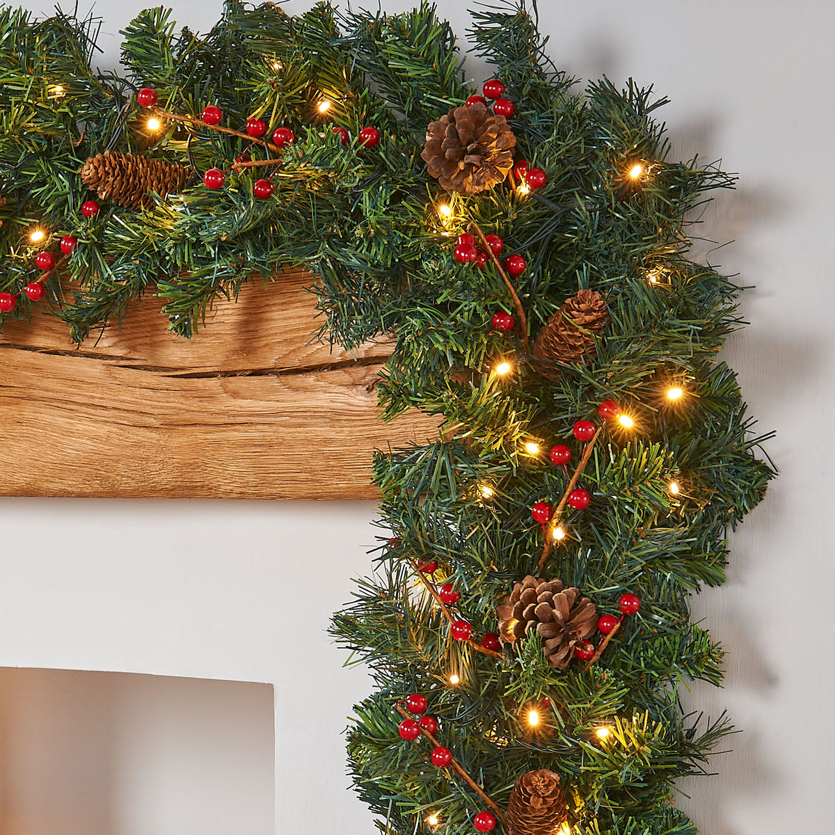 Pre-Lit Extra Thick Garland, 9 ft – We R Christmas
