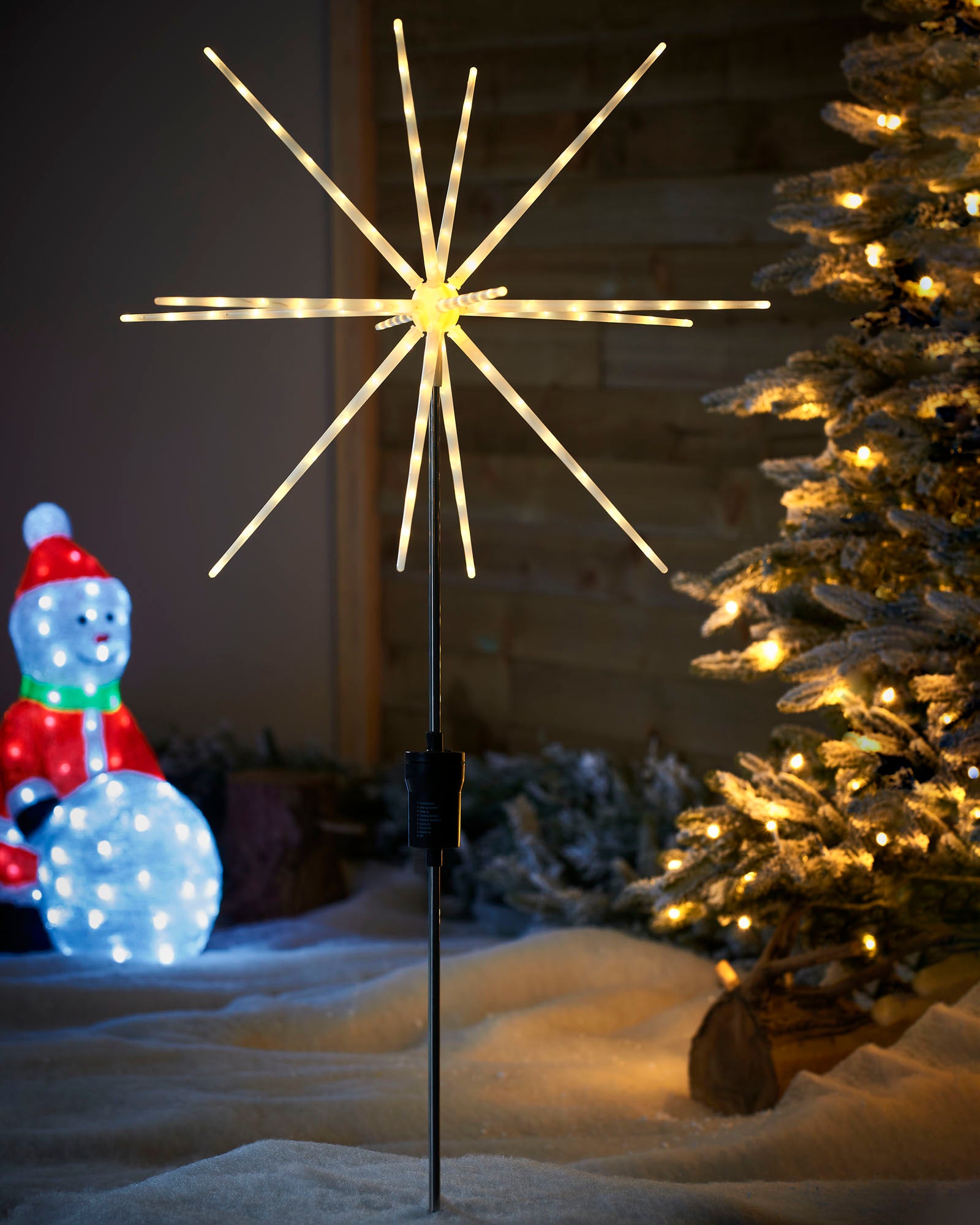 Starburst Pathway Stake Light, Warm White, 98 cm – We R Christmas